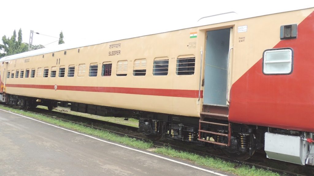 SER: Kharagpur workshop upgrades ICF rakes as Utkrisht Rakes – Railwhispers
